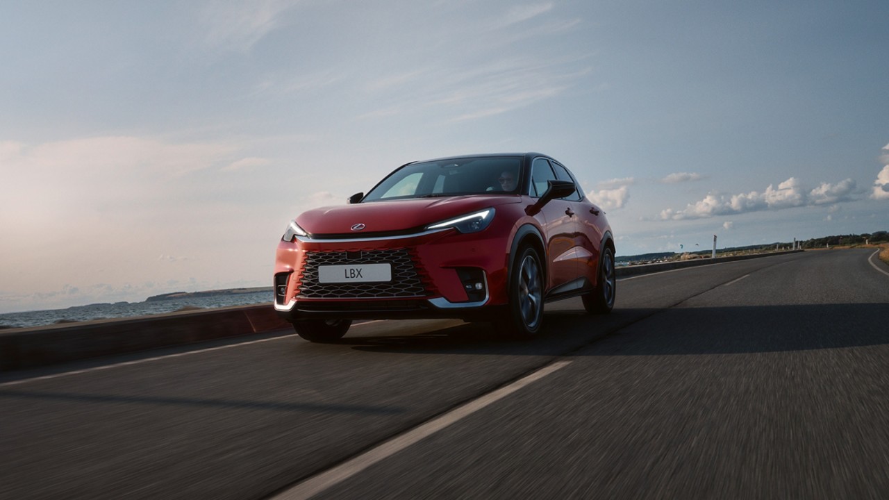 Le Lexus LBX hybride autorechargeable | Lexus Belgique